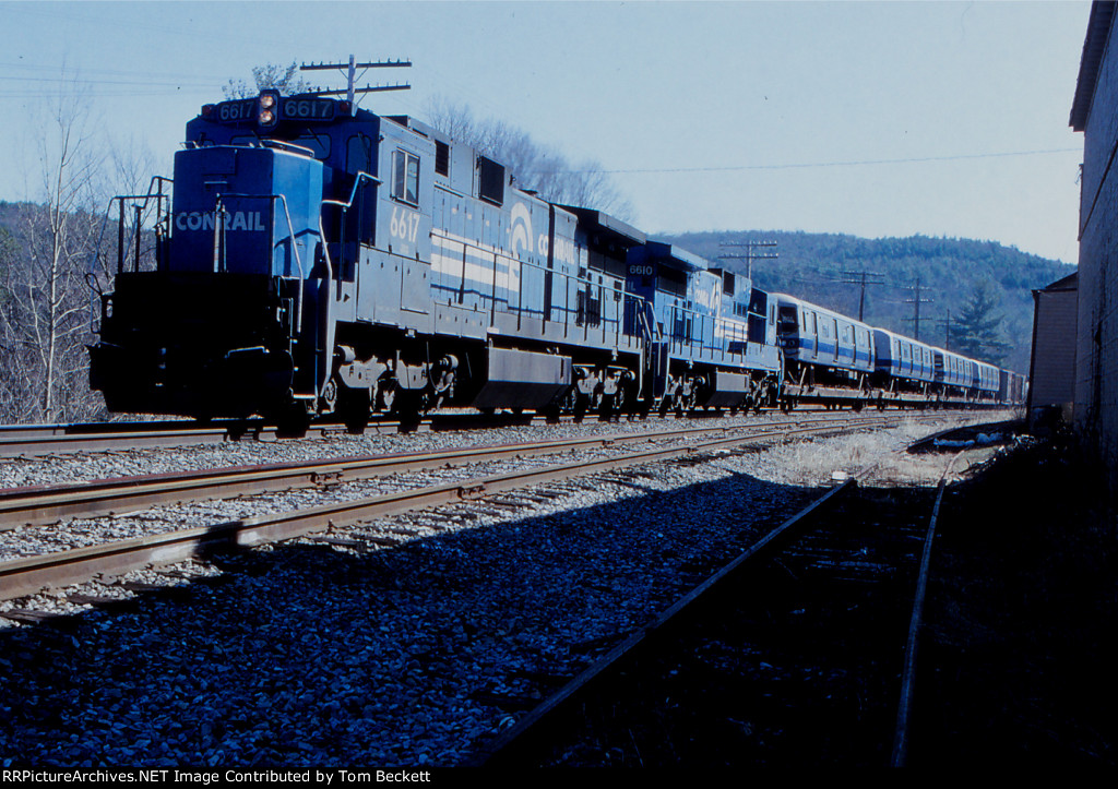 C32s on the Erie